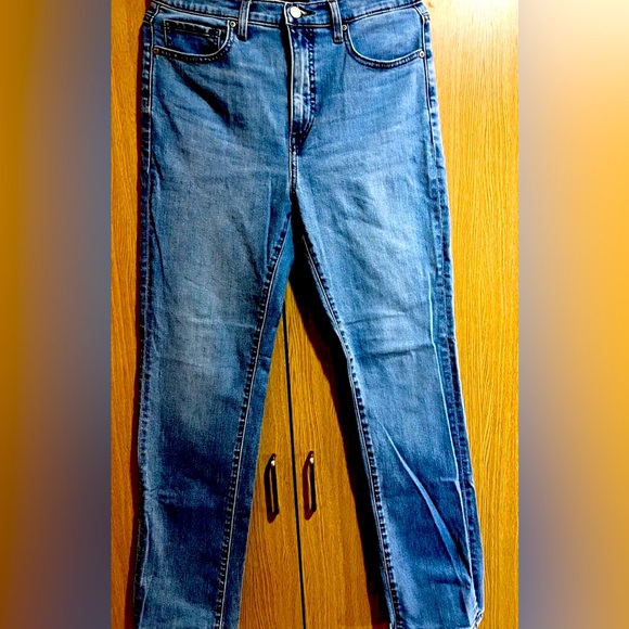 Uniqlo | Jeans | Uniqlo Jeans Light Blue Color Jeans Straight Slim ...